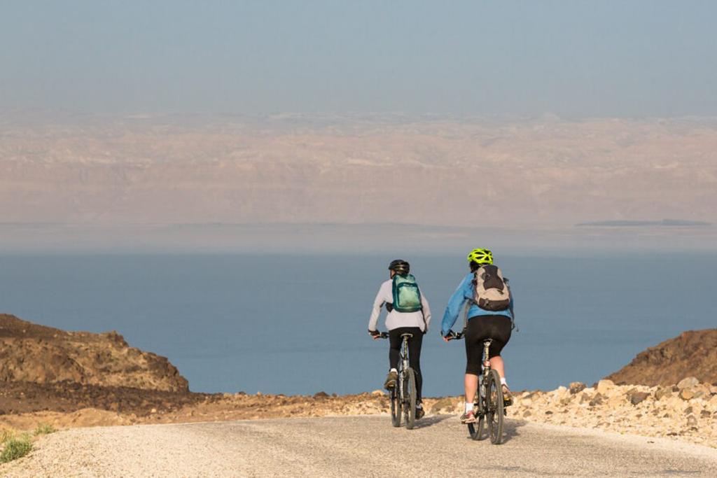 Israël améliore l'infrastructure cycliste pour les touristes - IFTM
